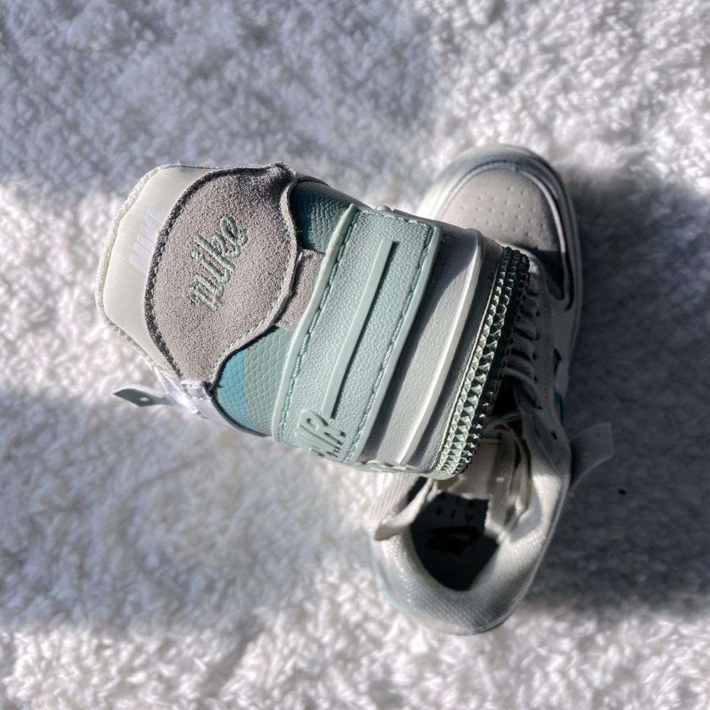 Nike Air Forces Safe Green - Gem